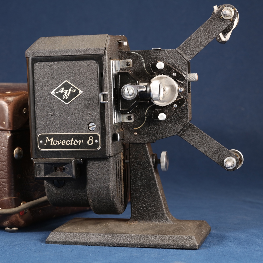 FILMPROJEKTOR, AGFA MOVECTOR 8 | Auktion