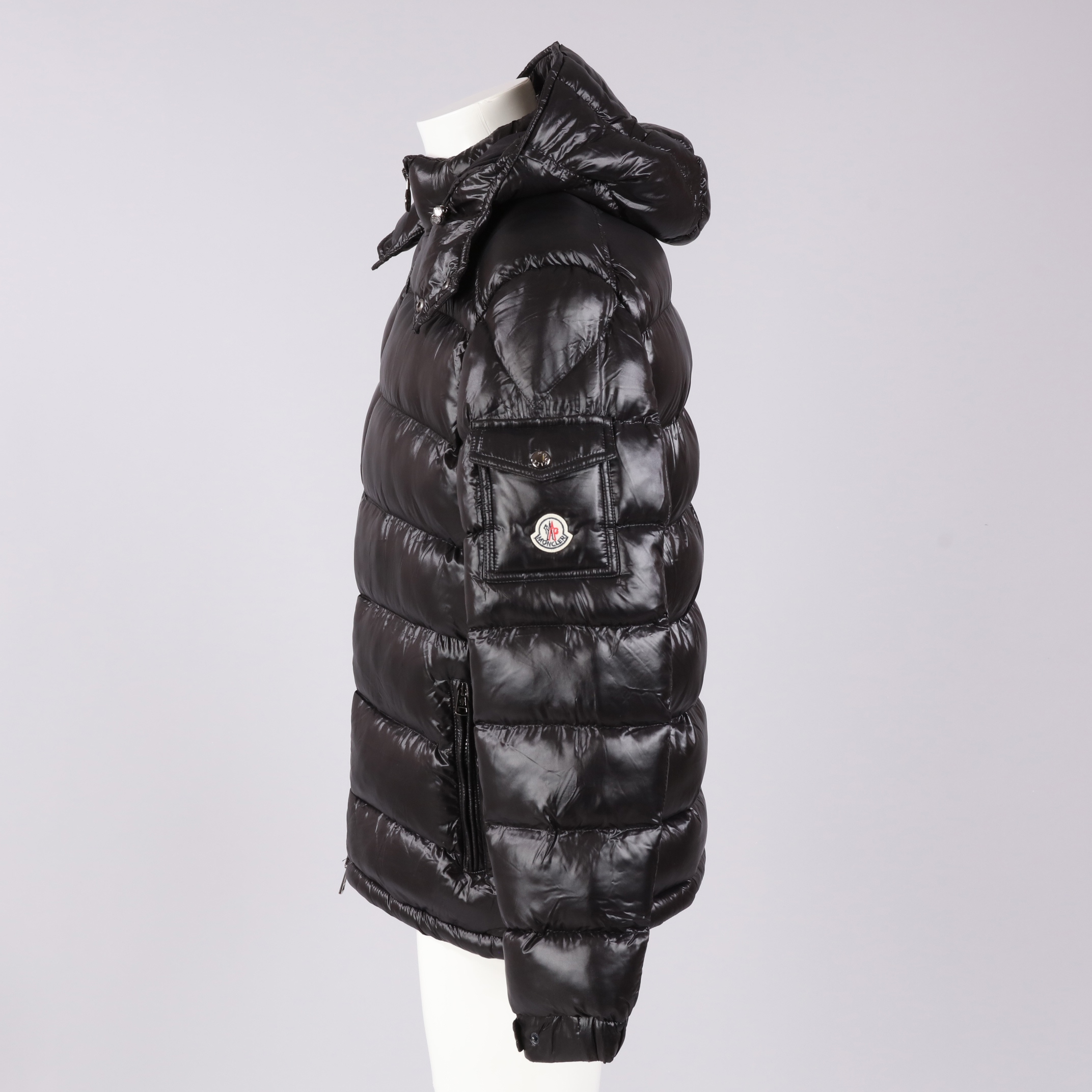 MONCLER, Dunjacka, "Maya", stl Medium | Auktion.se